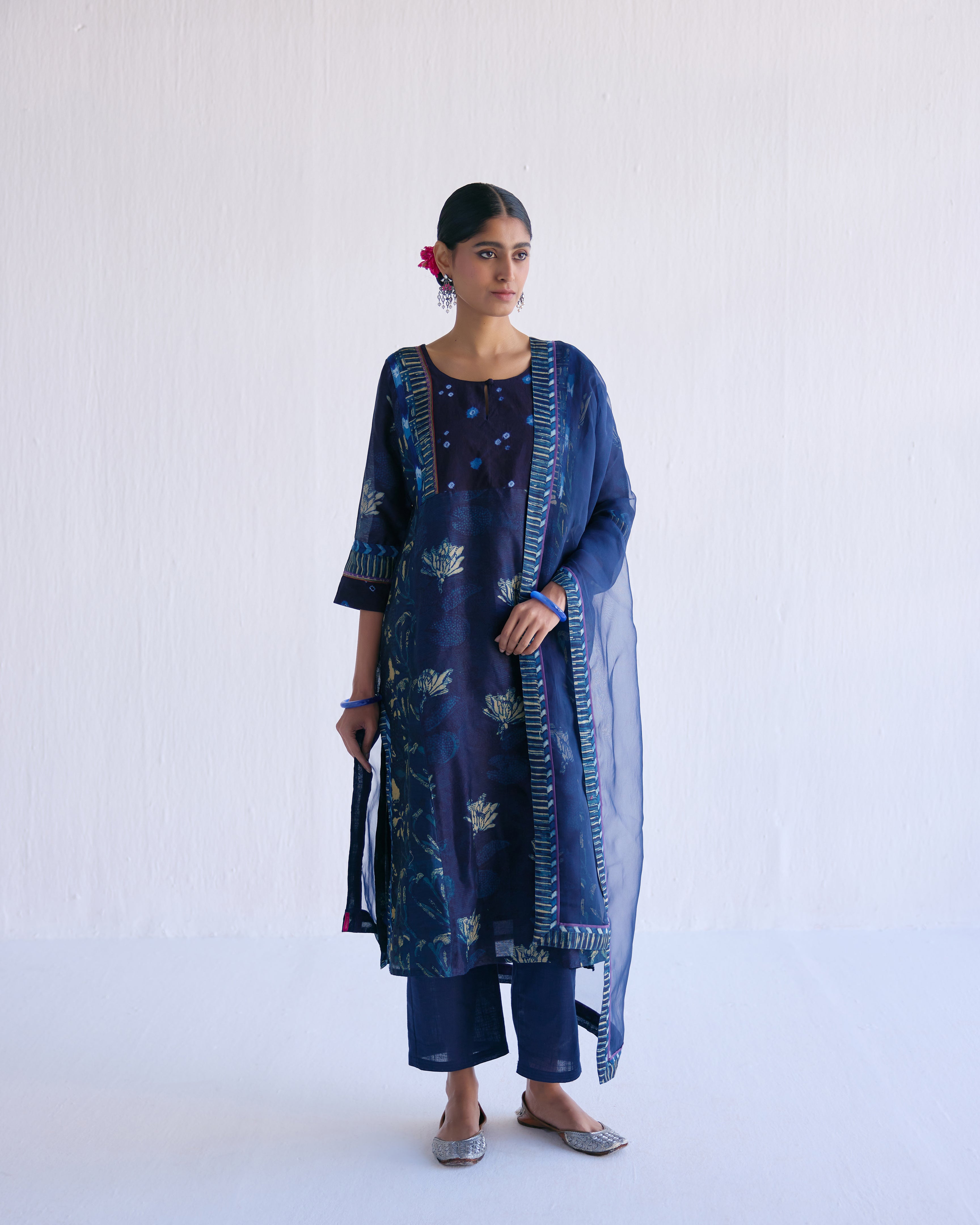 Rozana Chiffon Dupatta Indigo – Sampada